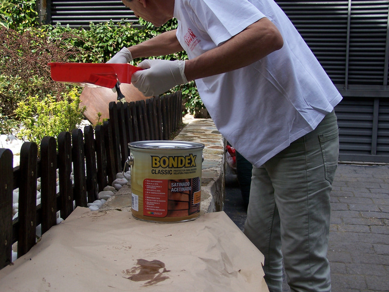 Bondex Classic y Bondex ADN al agua.